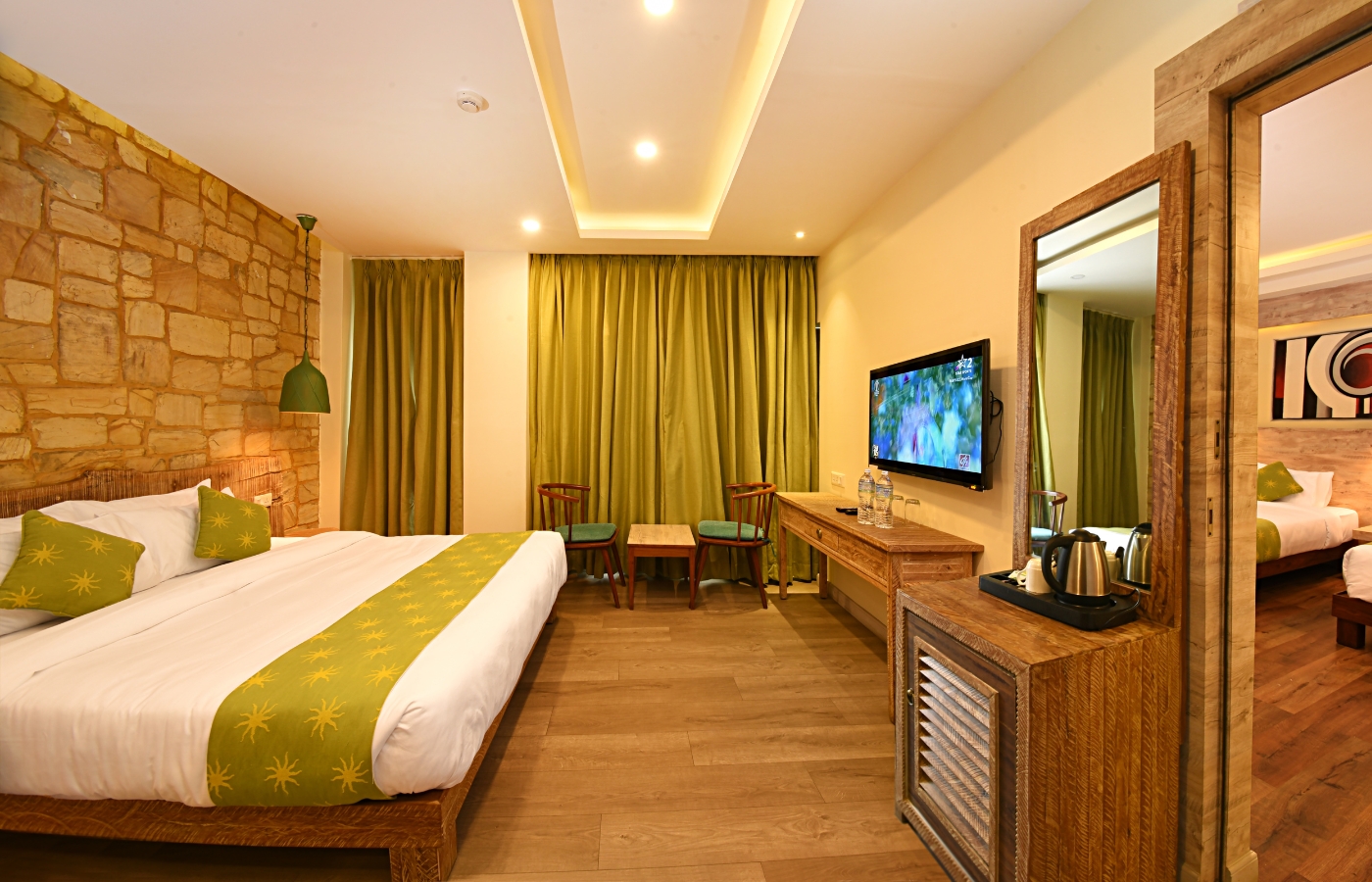 Deluxe Single Room | Luxury Accommodation for Solo Travelers